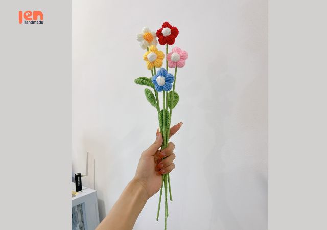Gợi ý một số mẫu hoa len handmade đẹp và dễ làm nhất hiện nay